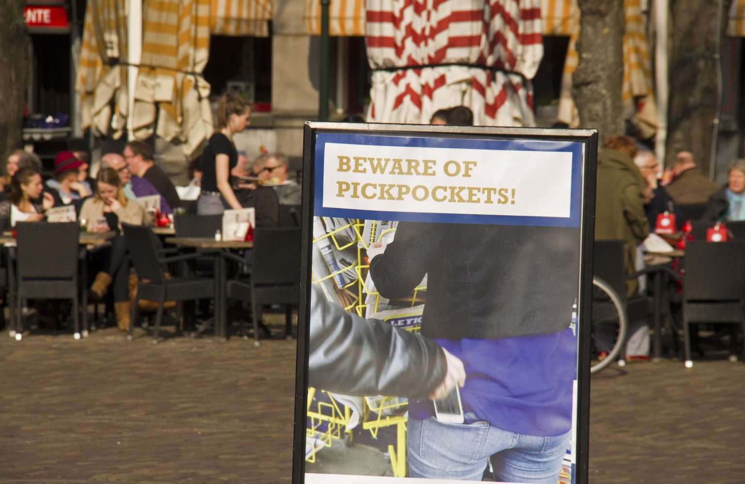 Which Purses Pickpockets Love To Pick Use An Anti Theft Bag